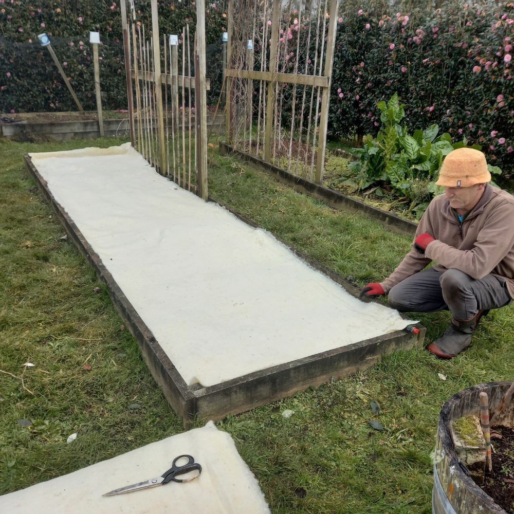 Buy Wool Mulch Roll by Kings Seeds online - Kings Seeds NZ